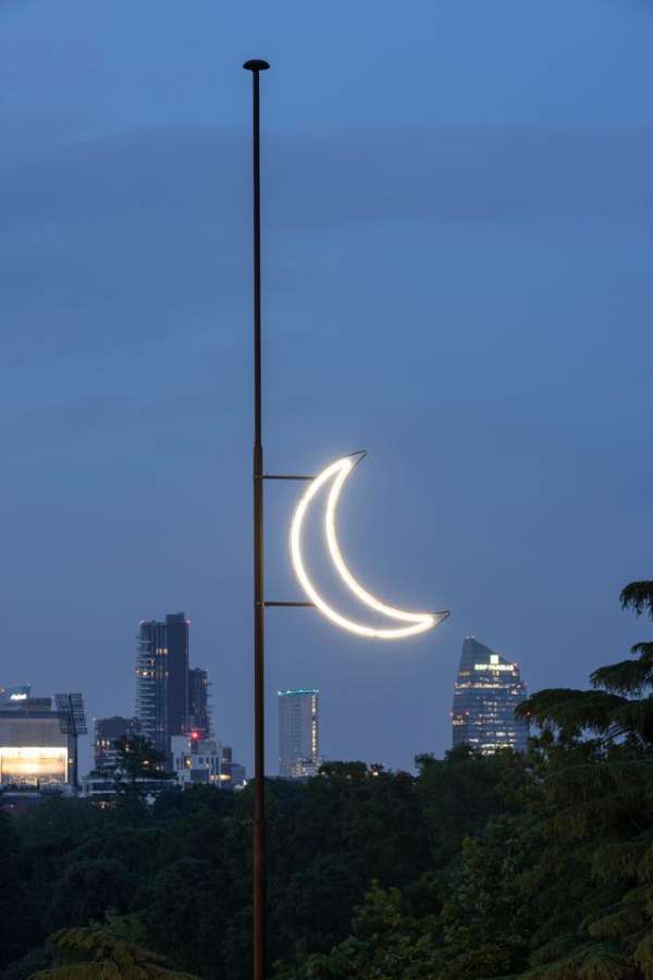 TRIENNALE VOCE, 2025; LUNA, 2025; MILANO PORTAMI DOVE SONO, 2025 | Luci ...